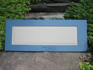 Elizabeth & Co.: We have a sign!