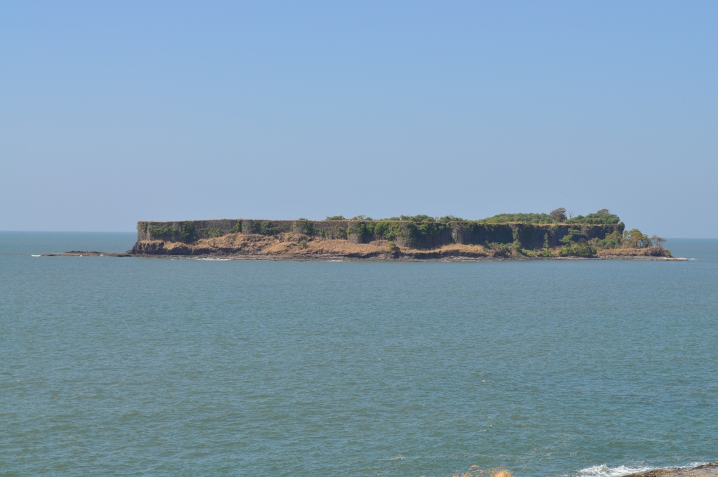 Thoughts Ocean: Visit to Beaches of Dapoli