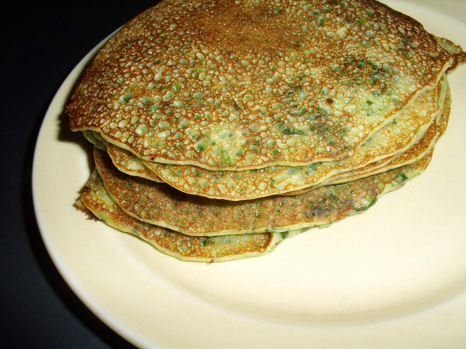 EFKA KÖÖGINURK: Spinatipannkoogid