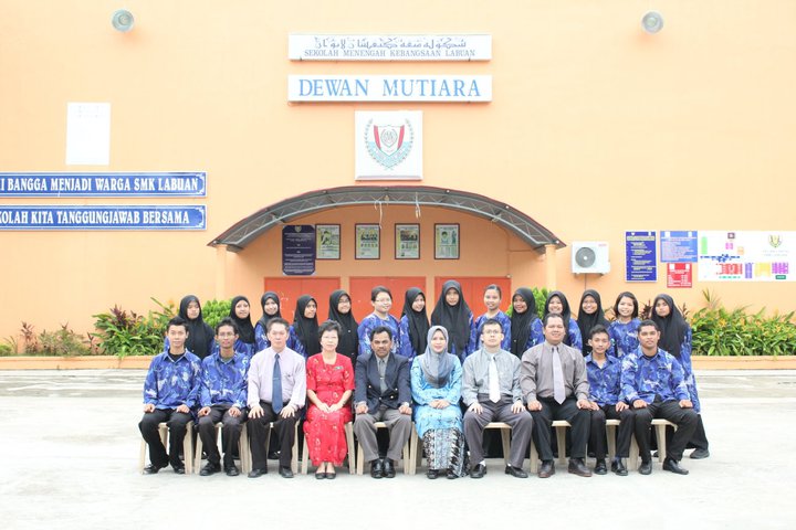 awang.ishak: SMK Labuan Upper 6 2011..!!