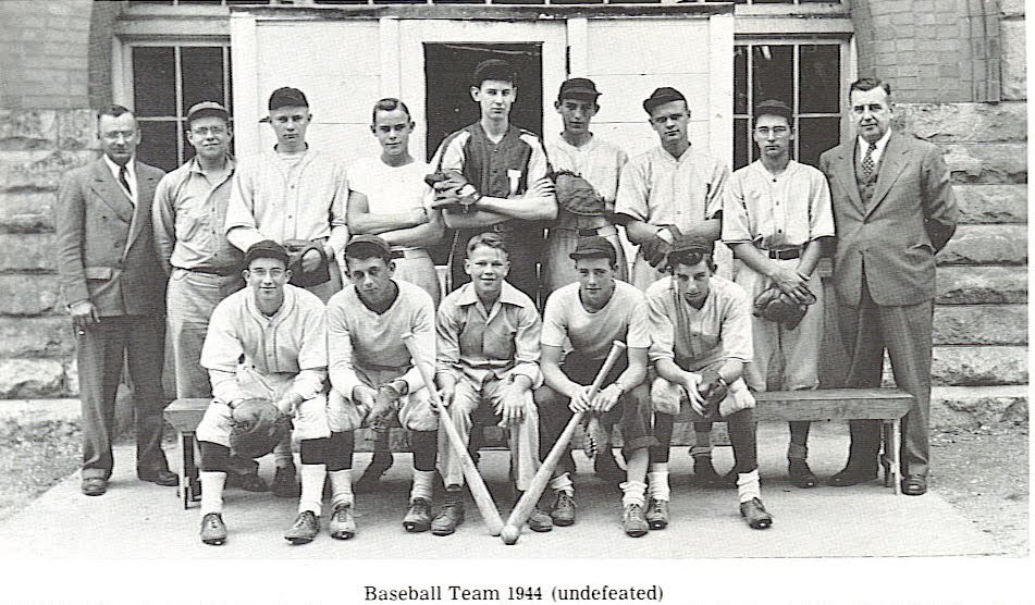 cannerhilites: Baseball Team 1944