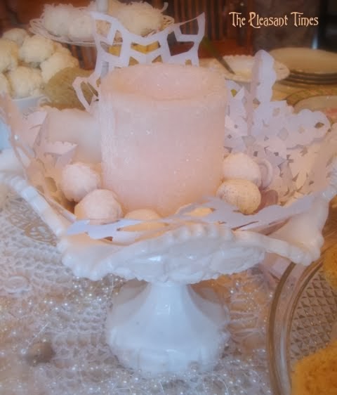 A Wise Woman Builds Her Home: Snowflake Tea Party