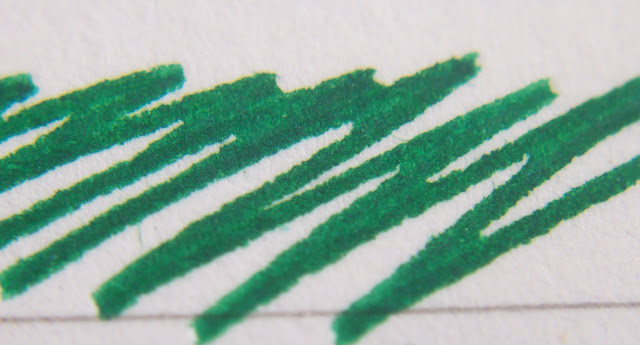 Ink Review: Diamine Woodland Green | Rants of The Archer
