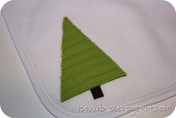 I Sew, Do You: Zipper Christmas Tree {tutorial}