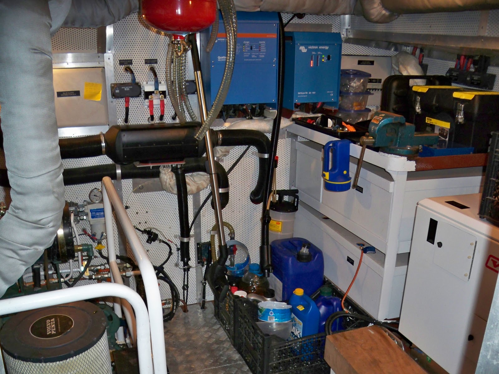 Boatsmith Shavings: George Beuler's Diesel Duck 44 "Pepi"