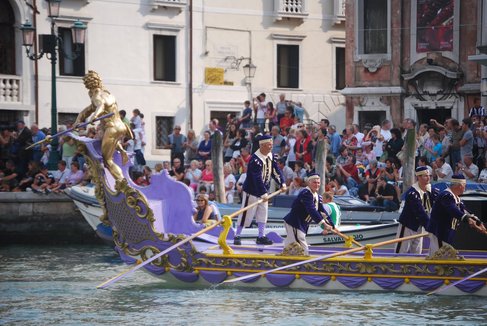 Bissone in Canal Grande