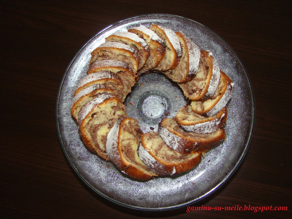 GAMINU SU MEILE: KEKSAS “ZEBRIUKAS”