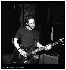 Digging A Hole: Ricky Maymi (Brian Jonestown Massacre) interview (2010)