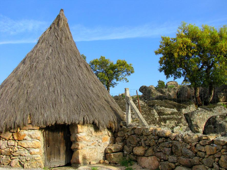 Casa do Brasão: The unique medieval round houses of the Alentejo