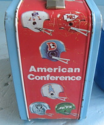 The Fleer Sticker Project: Back to School with NFL Lunch Boxes