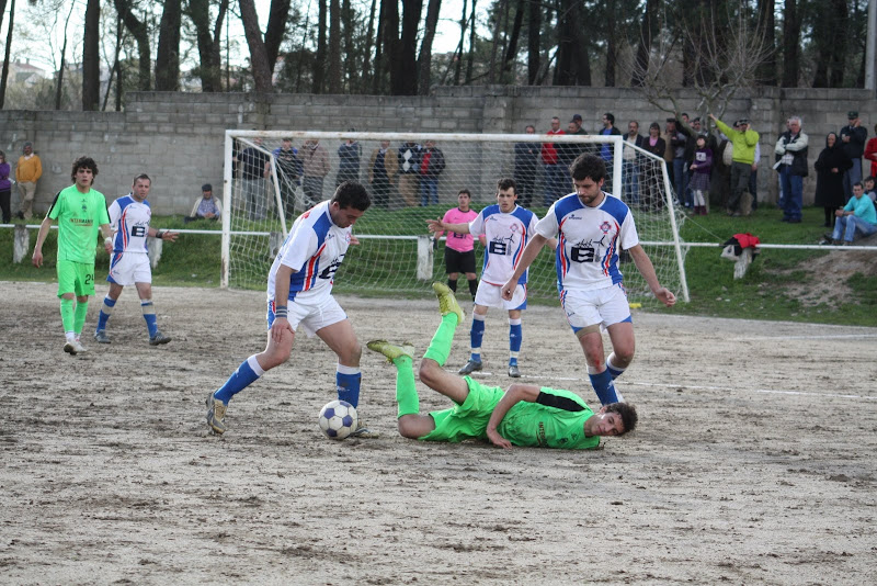ARI Santa Comba: Seia FC Cai aos Pés do Santa Comba
