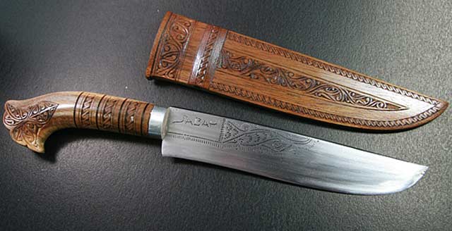 Parang Bajau: Parang Ukir kayu Agatis - RM100