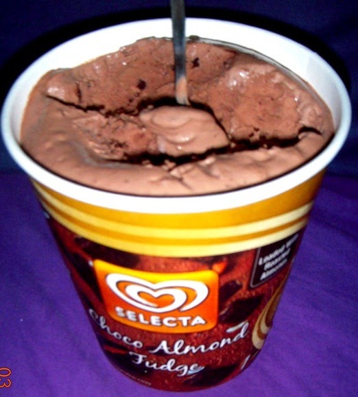 Mommy Sunshine shares...: ... CHOCO ALMOND FUDGE ICE CREAM!