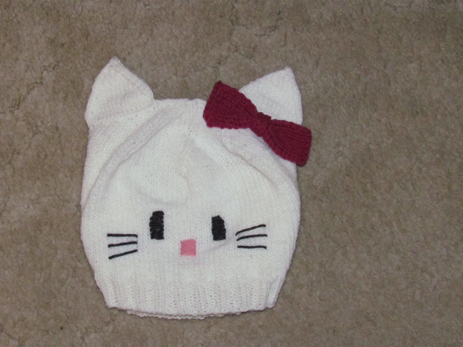 The Little Things: FO - Hello Kitty hat