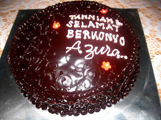 * Lissa n Rayyan ~ My Little Cupcakes * MA0150807-H: Happy Graduation ...