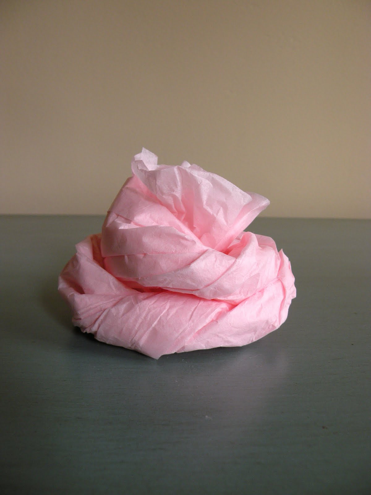 Icing Designs: DIY Tissue Paper Rosettes