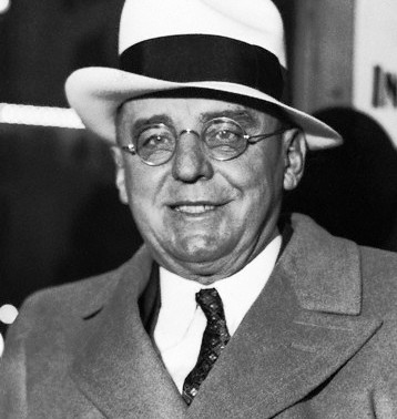 Roger Touhy, Gangster: Chicago Mayor Anton Cermak, Touhy's business partner