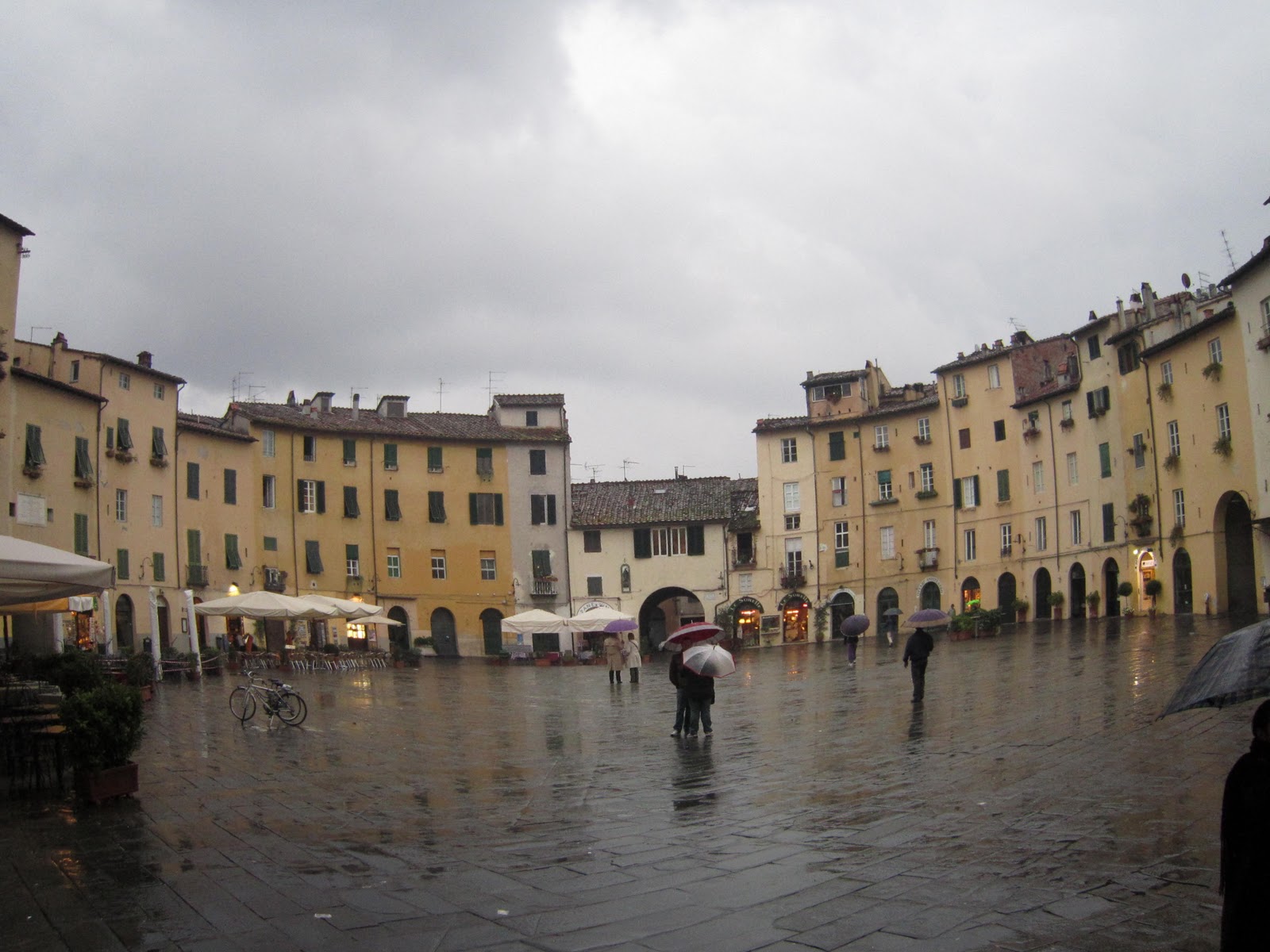 Roamin' Roman: LUCCA!