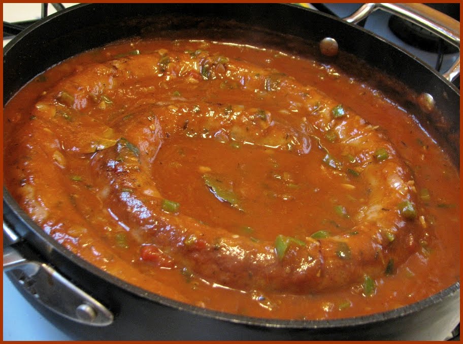 Fat Johnny's Front Porch: Kaw-Cajun Smothered Chaurice