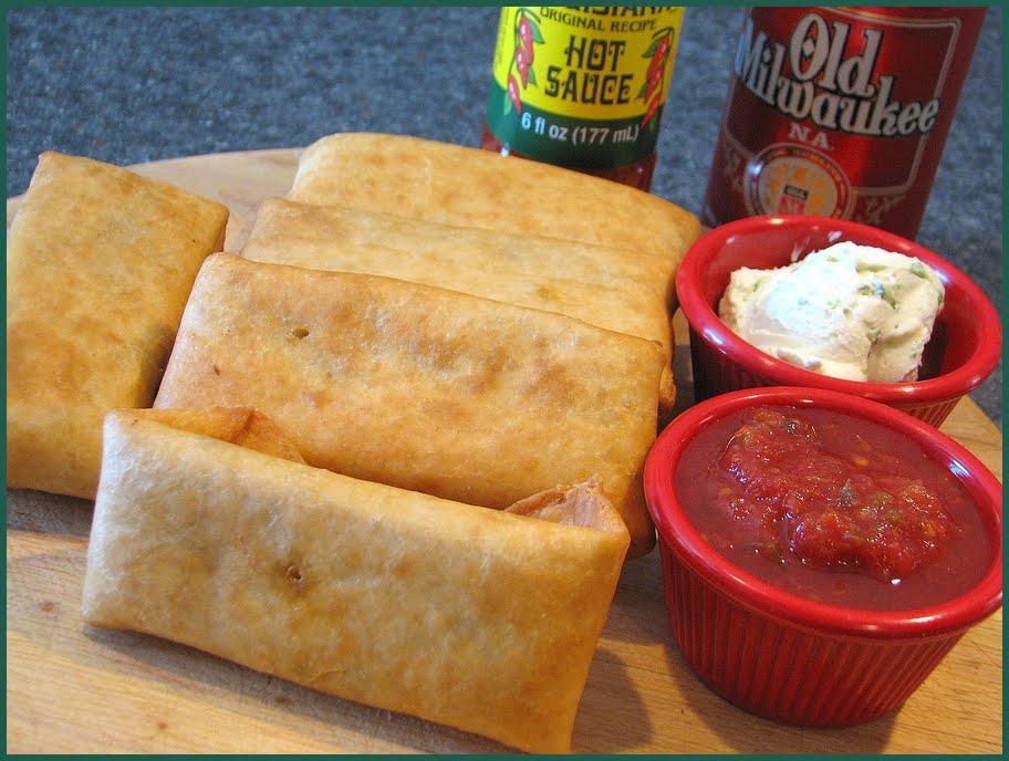 Fat Johnny's Front Porch: Smoked Beef/White Cheddar Mini Chimis