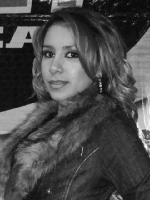 ESPECTACULARIO: ERIKA GOMAR ENTRE LA SIMPATIA Y EL TALENTO