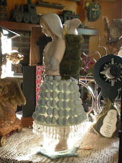 SPACE: "ALCHEMY": THE ART OF ANNIE HELM