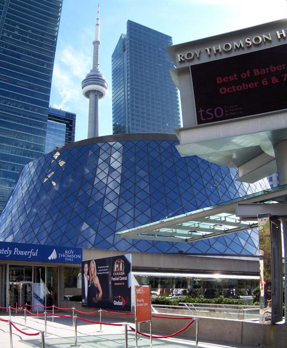 Toronto Grand Prix Tourist - A Toronto Blog: Roy Thomson Hall - A ...