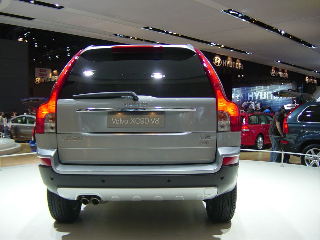 Volvo C30: Volvo XC90 Rear View 2007