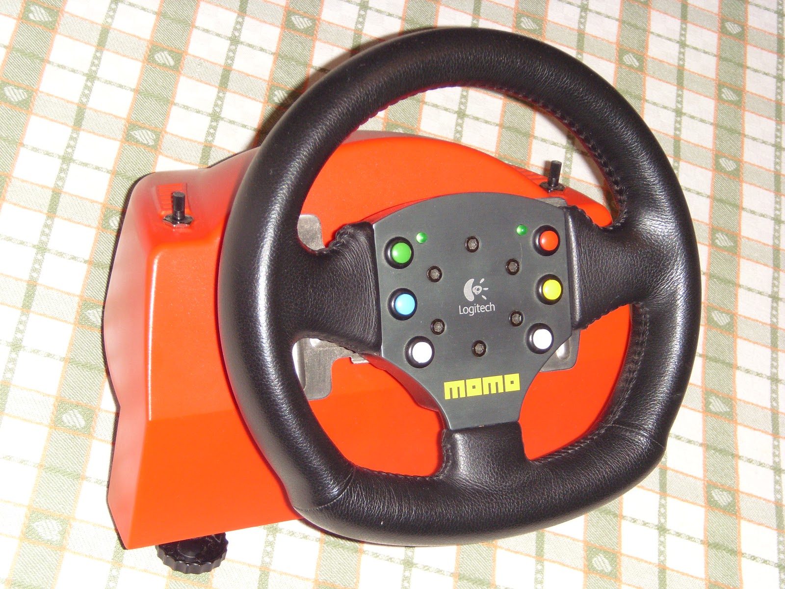 SilentException's TechBlog: Logitech Momo Force (red) hardware calibration