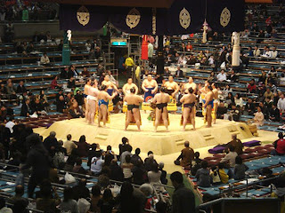 Konichiwa: Sumo