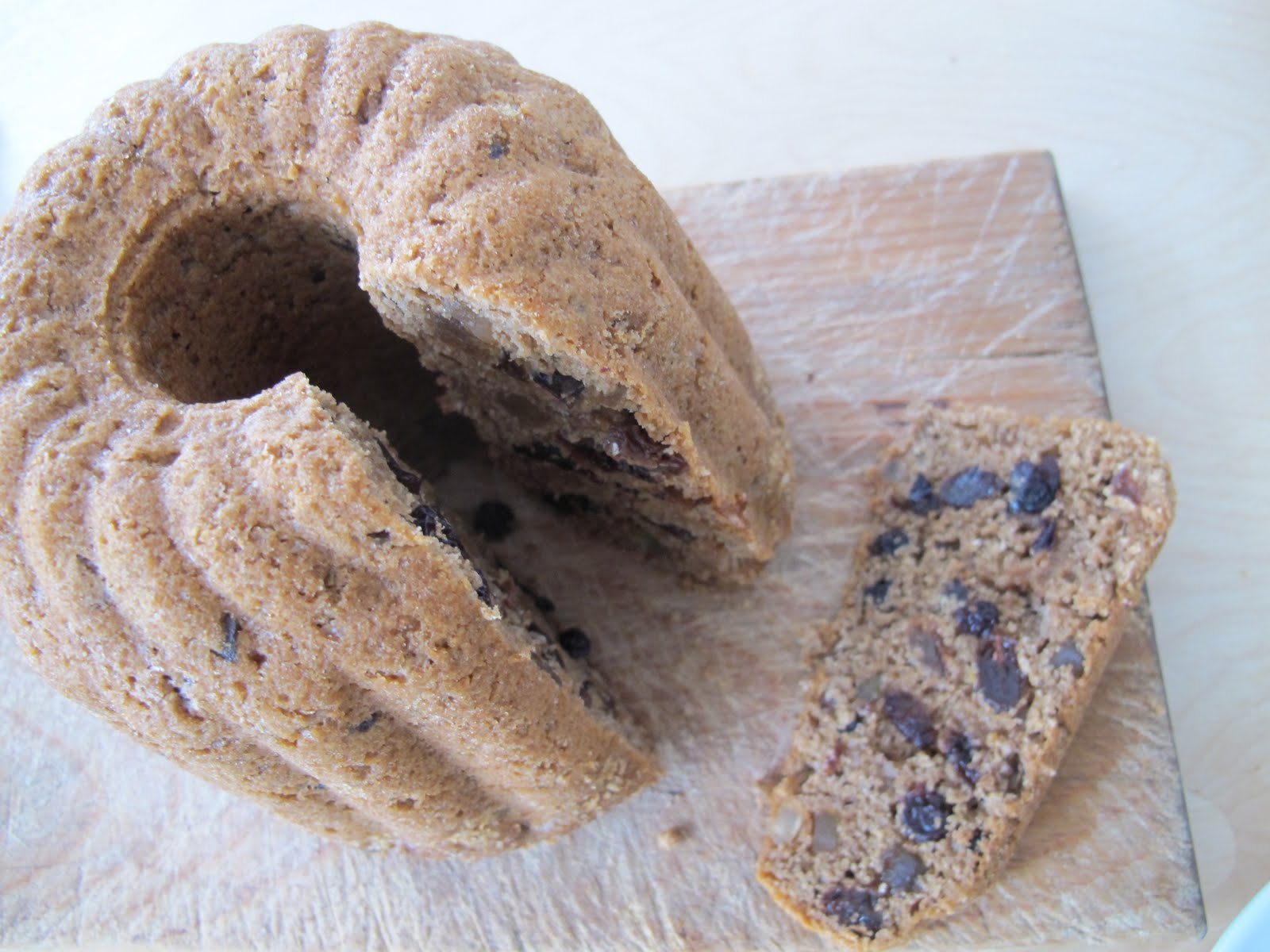 GUOD: Boffert of bofferd of Fries krentenbrood