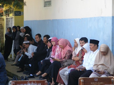SMPN 1 CIBEBER: BAKTI SOSIAL 2010
