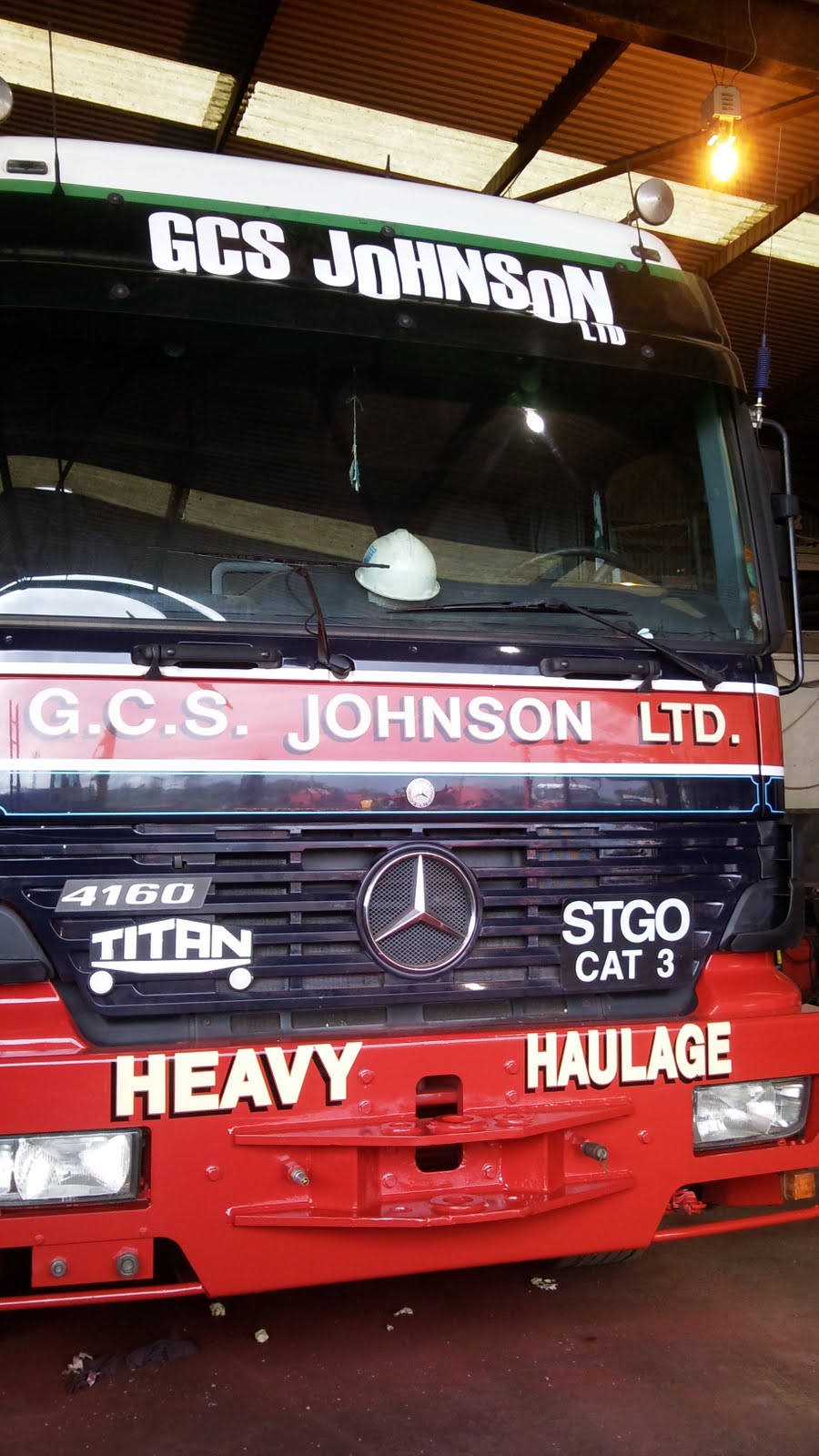 The Green I Signs Blog: GCS Johnsons Mercedes Actros TITAN v8 4469 STGO ...