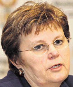 South Africa: Financial Institutional Structure: Zuma shelves Cabinet ...