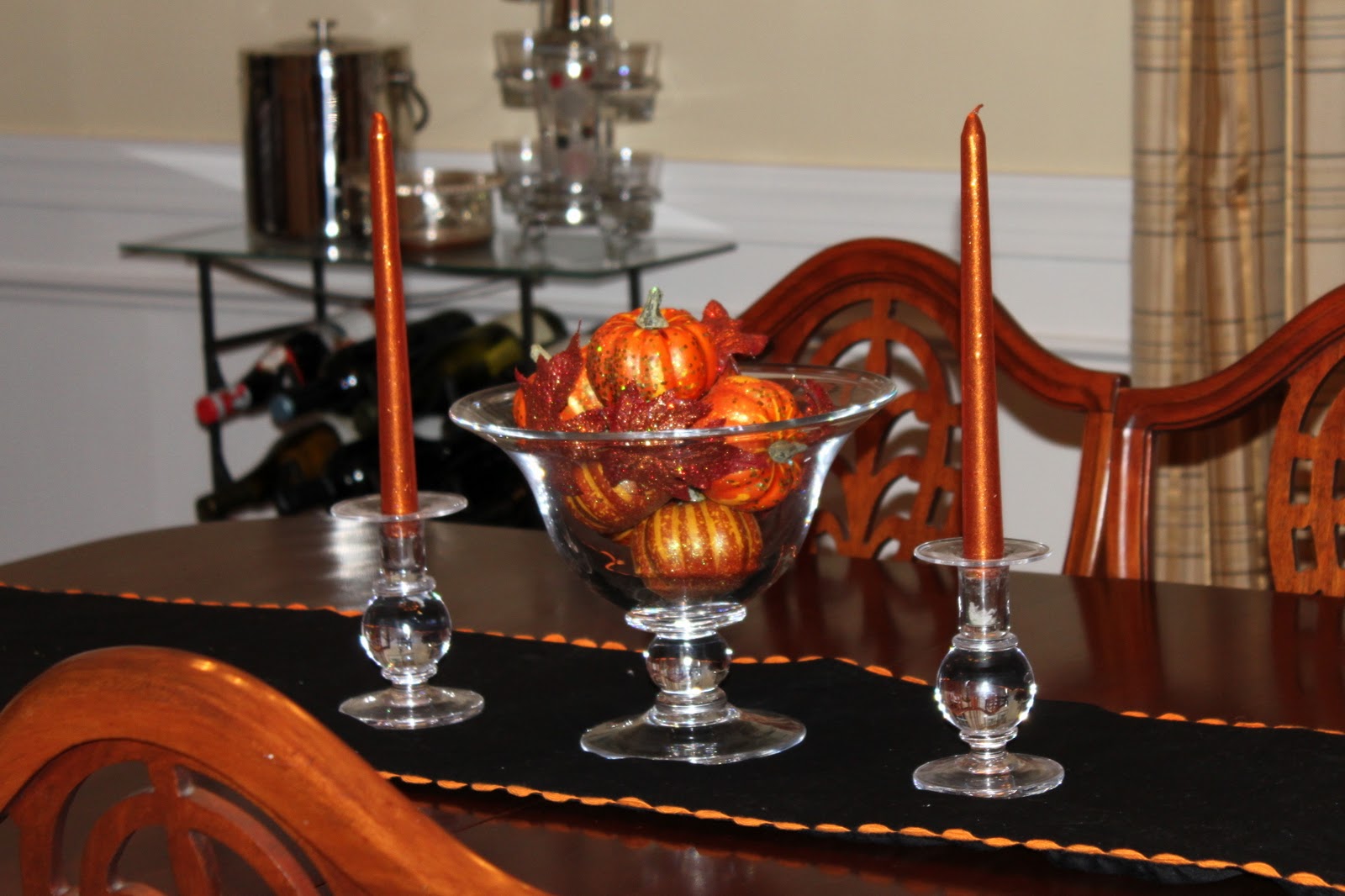 HOUSEography: Dining Room Halloween Centerpiece