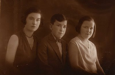 The Bourkes of Burramine and Boosey: Photographs of the family of ...