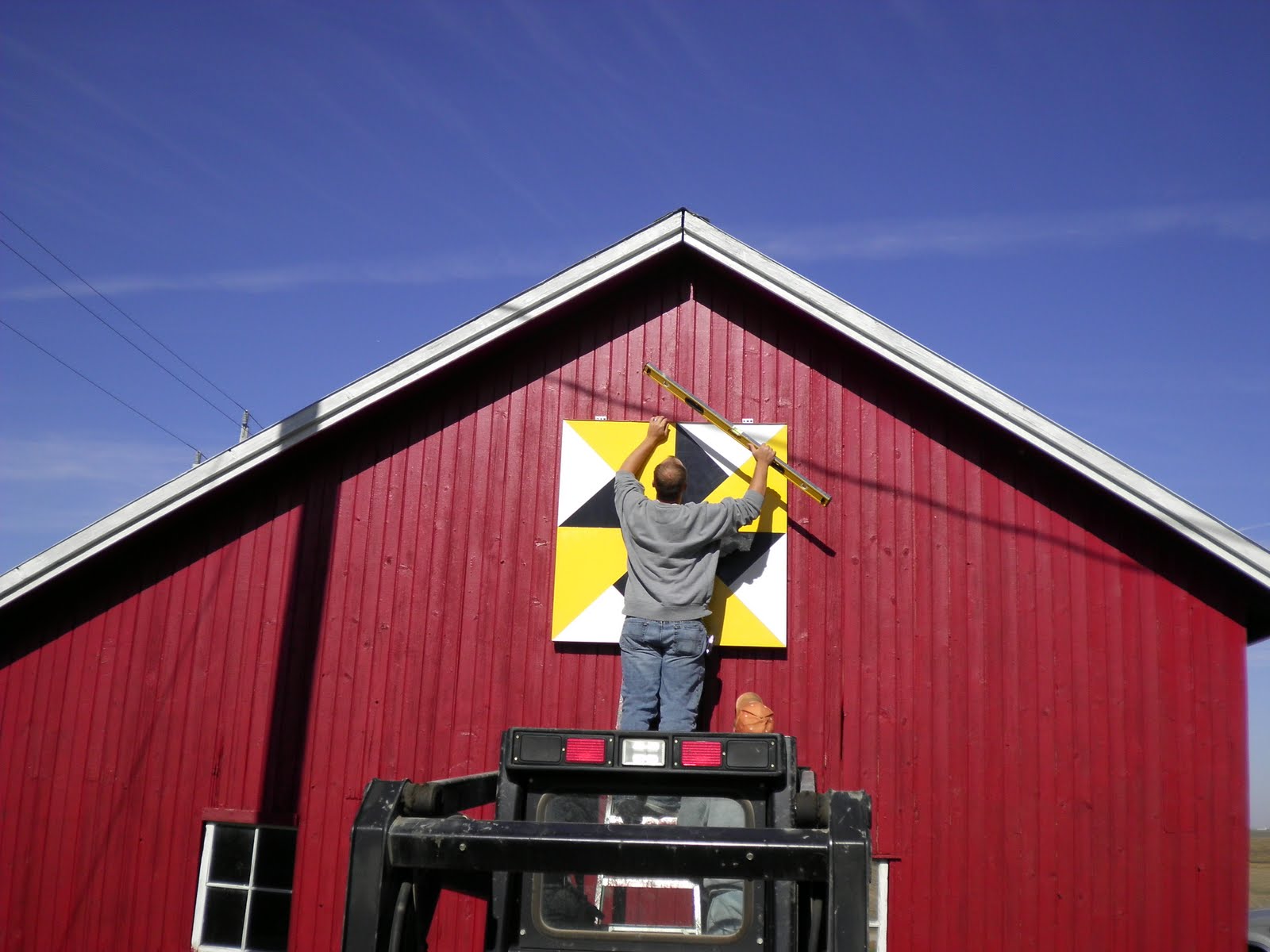 Love Always!: The Hawkeye Barn Quilt!!