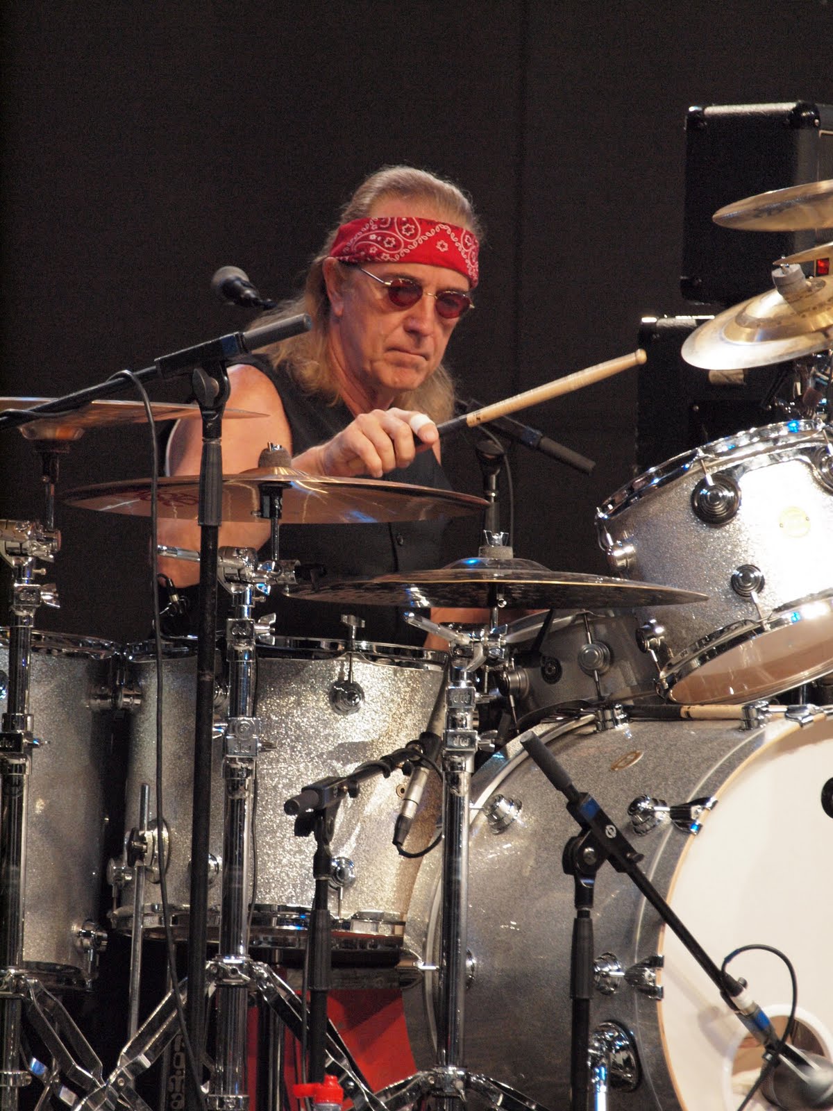 backup american blues news: Pittsburgh: Roger Earl Interview by Monica ...