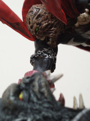 BabesInToyland: Spawn - Spawn vs. Cy-Gor - Series 26 (6-inch McFarlane)