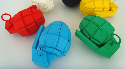 Granadas de papel – Bem Legaus