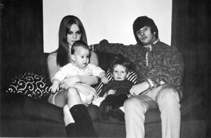 Women Of the Beatles: Family fun