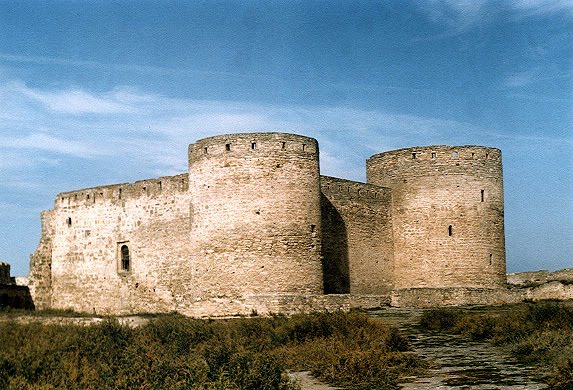 Jurnalul călătorului român: CETATEA ALBĂ - cea mai mare şi importantă ...