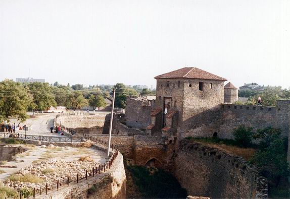 Jurnalul călătorului român: CETATEA ALBĂ - cea mai mare şi importantă ...