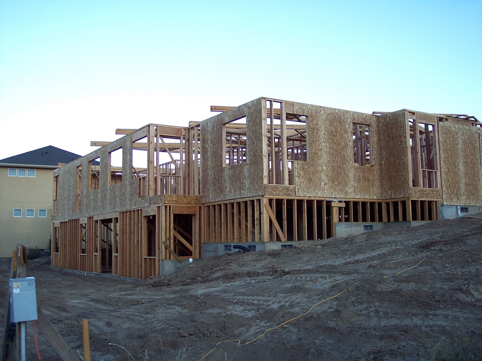 Building a Home: Framing the main floor -- continued