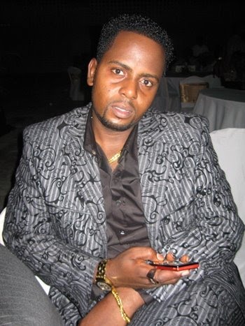 LIWAZO ZITO BLOG: Wacheza filamu wanaong'ara Bongo