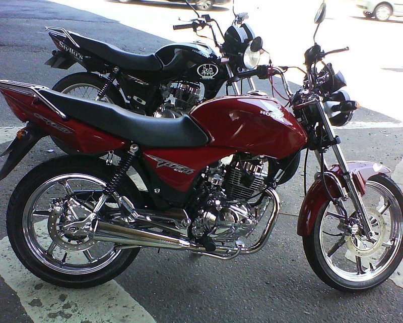 WHEELING E MUITO MAIS !!!!!!!!: TITAN 150 CROMADA