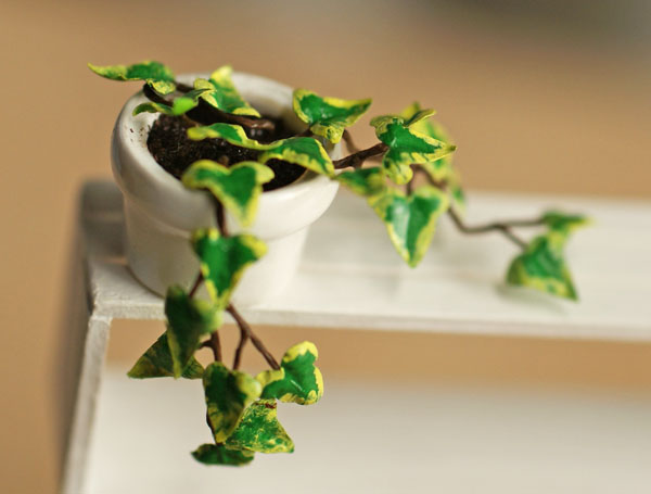 My world on the table: Ivy (handmade & ready made)