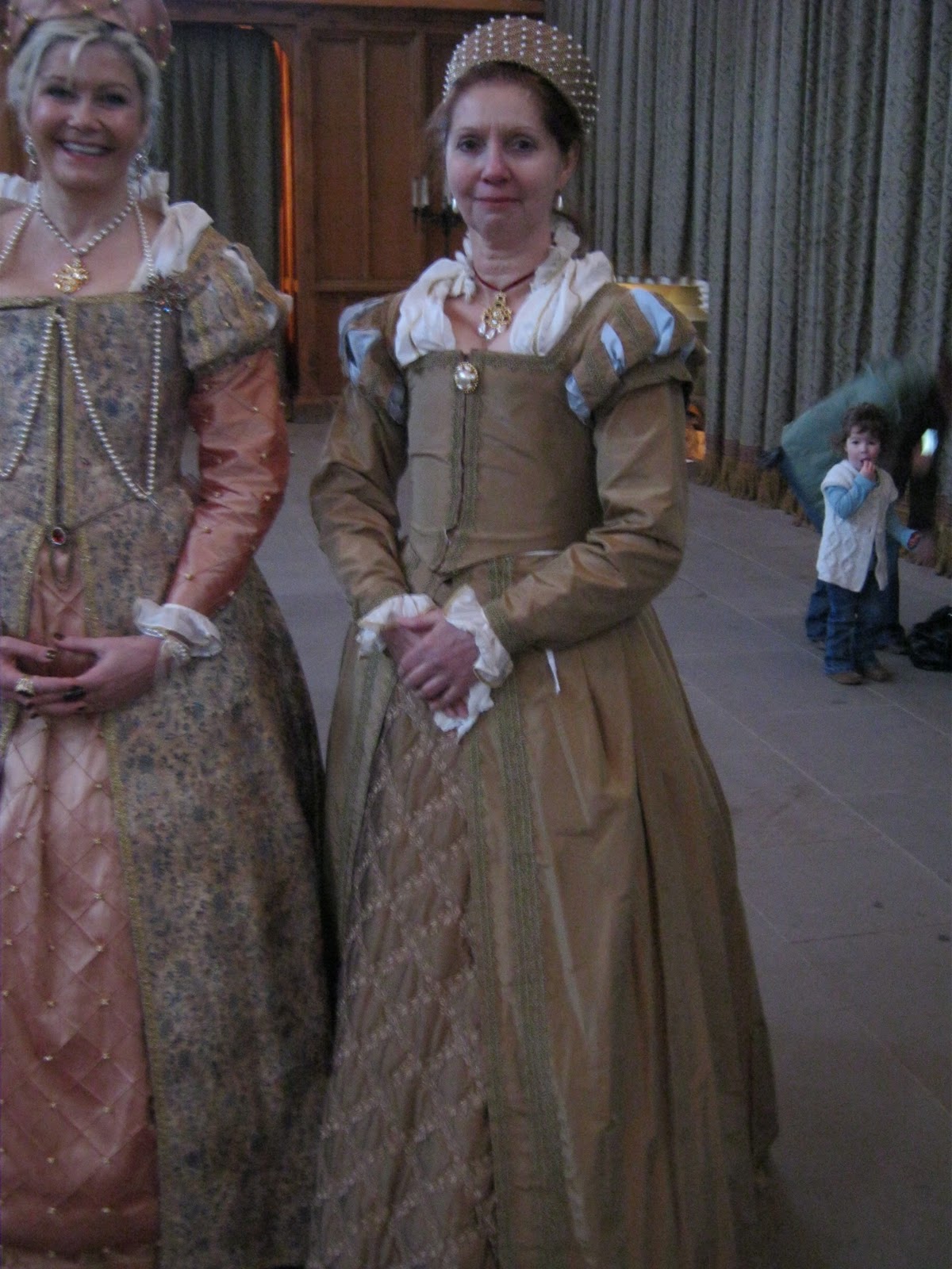 Over the Sea to Glasgow: 16th Century Ladies