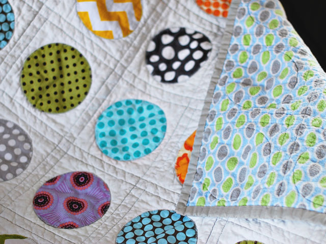 Bijou Lovely: circle quilt take two.