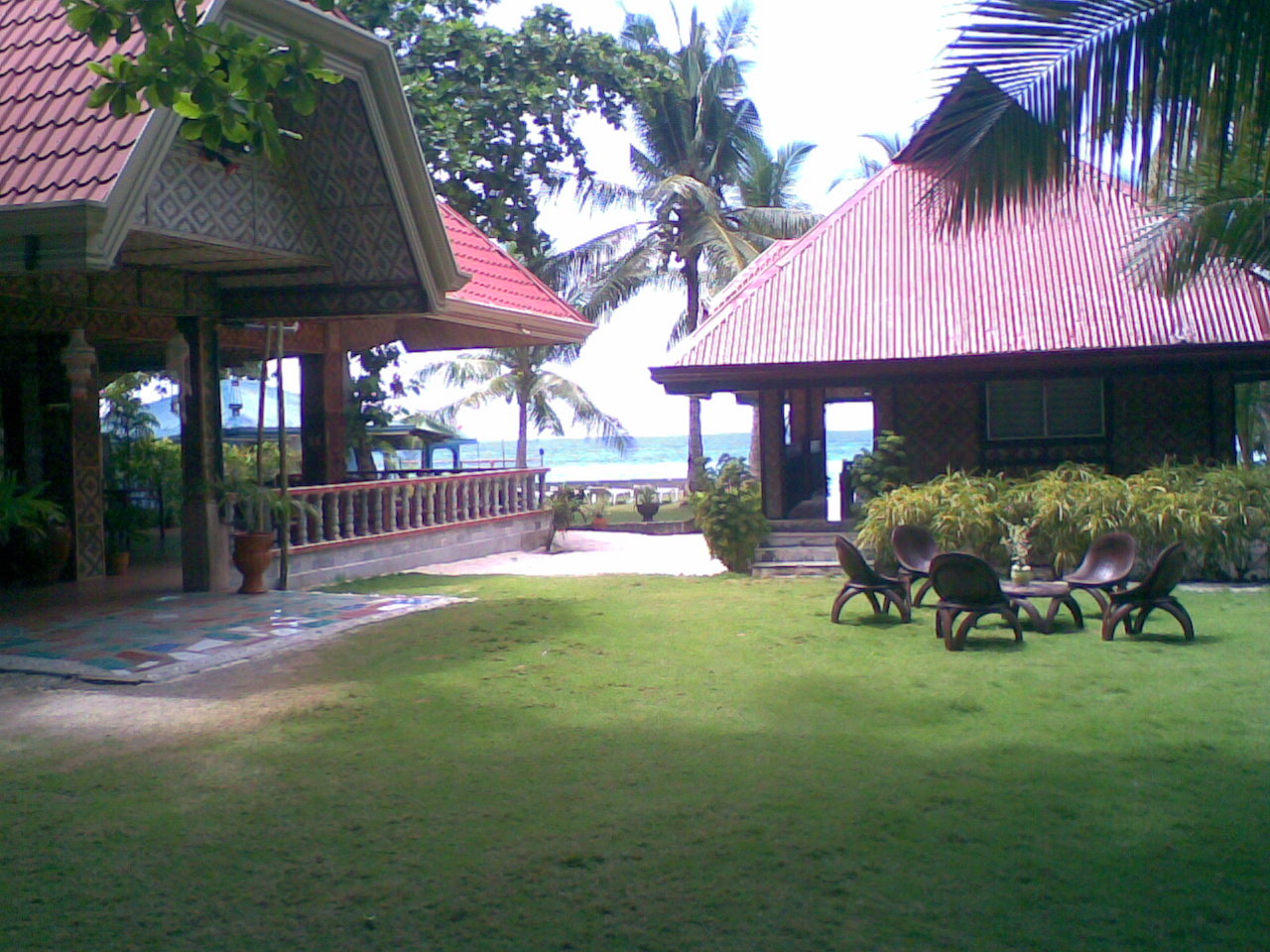 BOHOL BUDGET HOTELS AND ACCOMMODATIONS: Bagobo Beach Resort